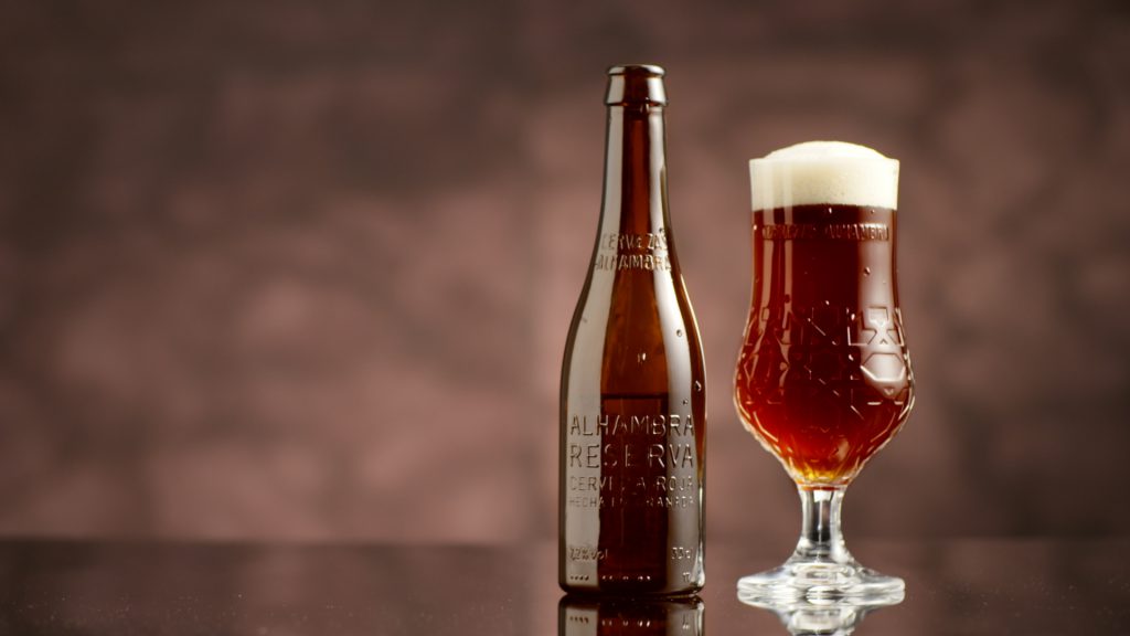 Alhambra Reserva Roja - Premium Beer and Beverages